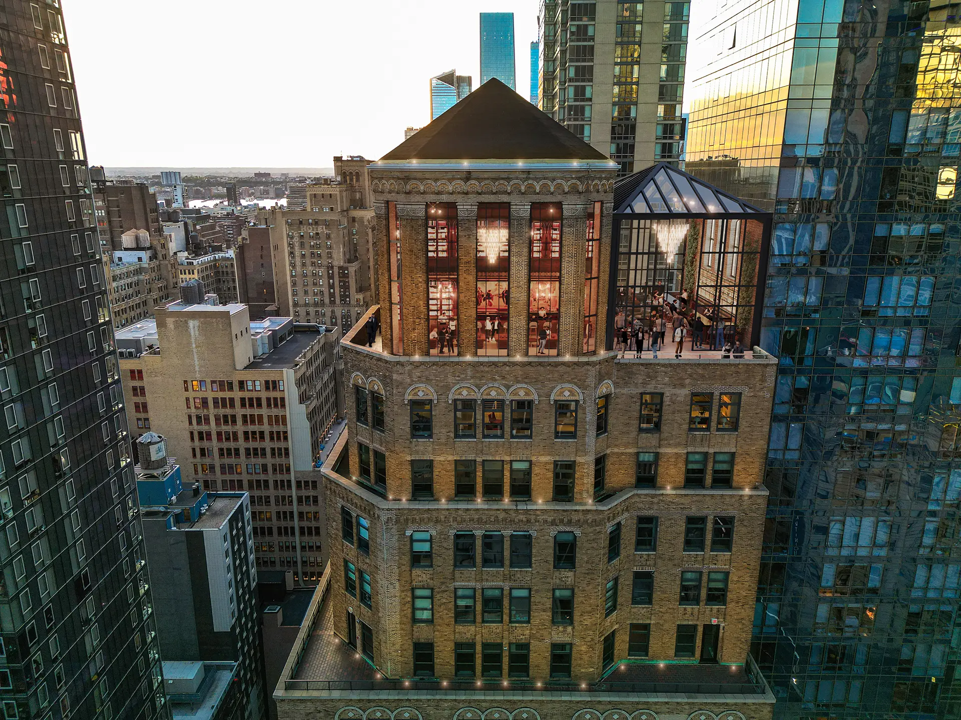 NYC Creative Studio | 3D World renderings, Inc.